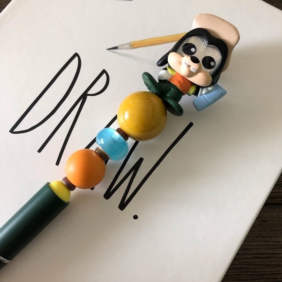 Disney | Office | Disney Doorables A Goofy Movie Goofy Handmade Beaded ...